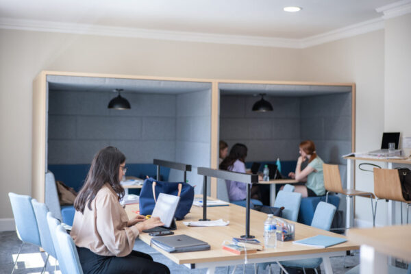 Think Outside the Chair: How Flexible Seating Boosts Student Engagement ...